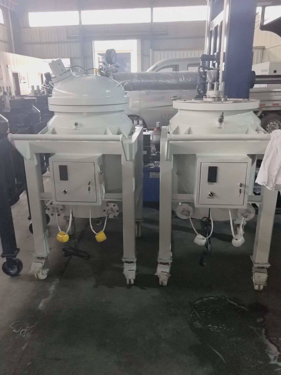 VOL-100L Epoxy Resin Mixing Machine - Volmet