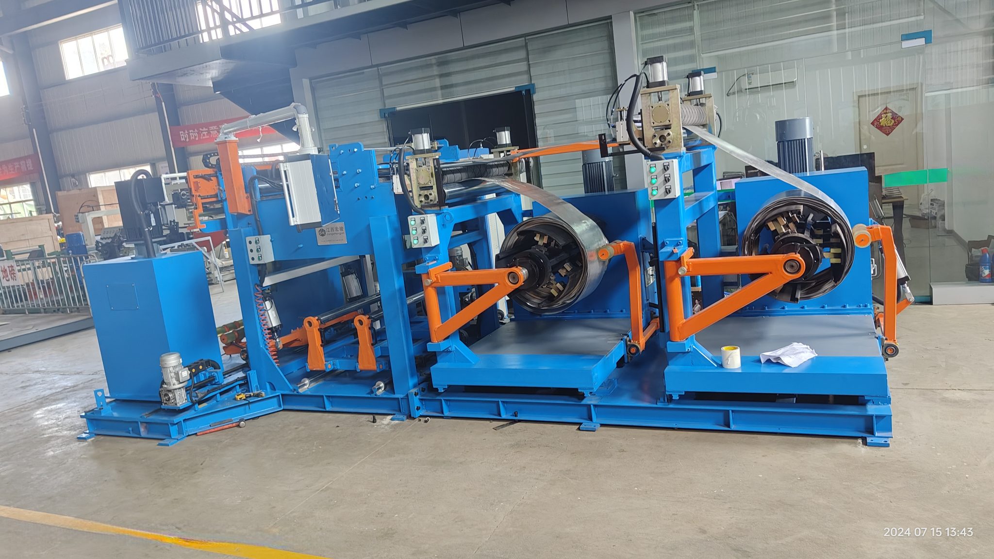 Dual-layer Foil Coiling Machine - Volmet